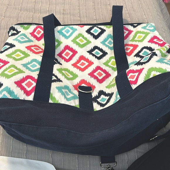 thirty-one | Bags | Guc Thirtyone Retro Metro Weekender Bag Candy ...